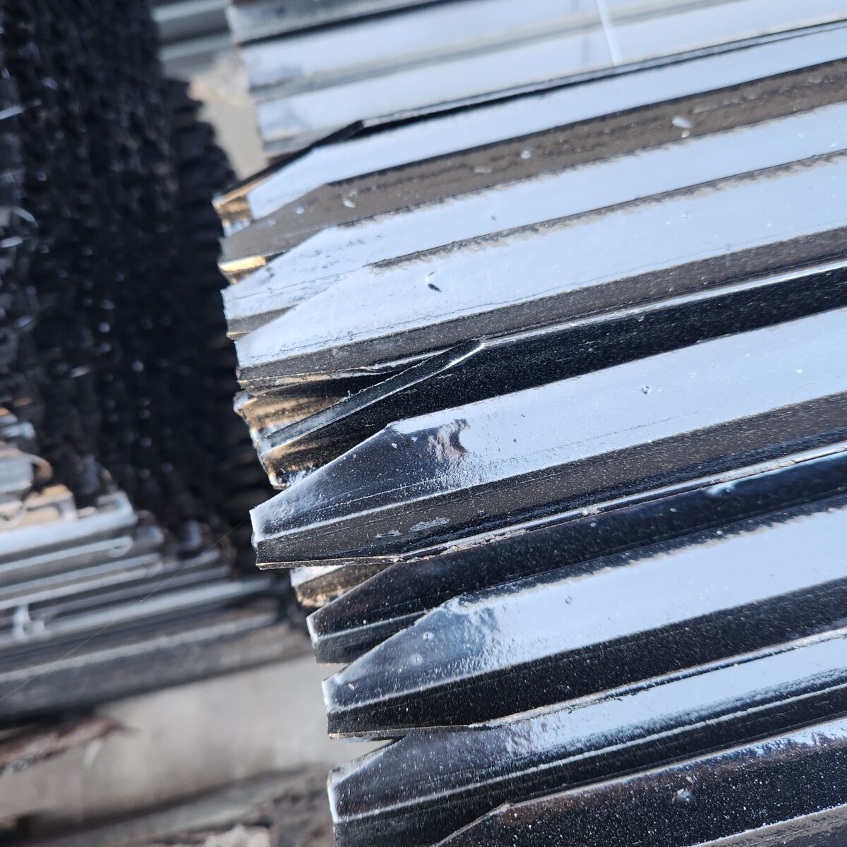 1650mm Star Dropper Picket - Black